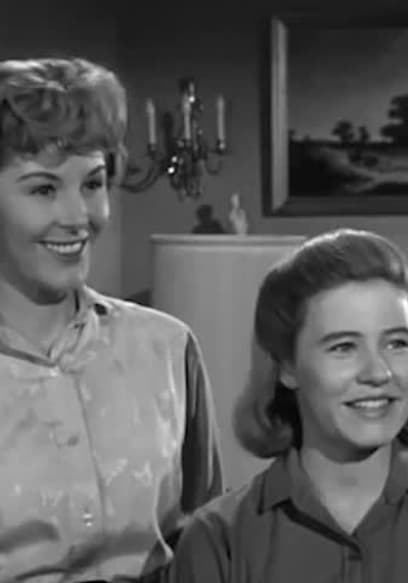 Watch The Patty Duke Show S01:E14 - Princess Cathy - Free TV Shows | Tubi
