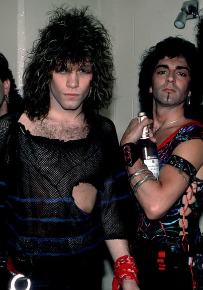 Watch Breaking the Band S04:E02 - Bon Jovi - Free TV Shows | Tubi