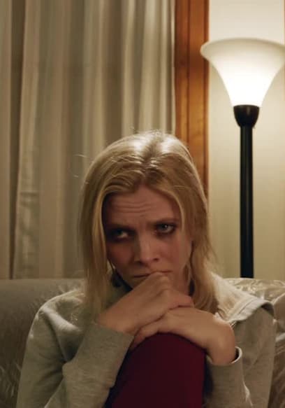 Watch Bloody Bites S02:E05 - Between - Free TV Shows | Tubi